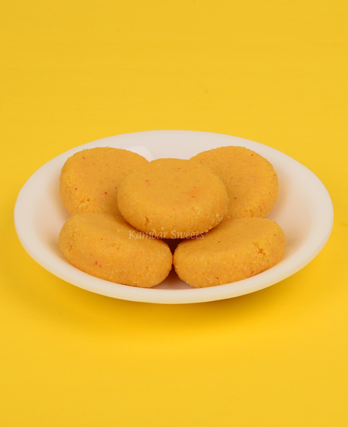Kesar Badam Penda – Kamdarsweets.in